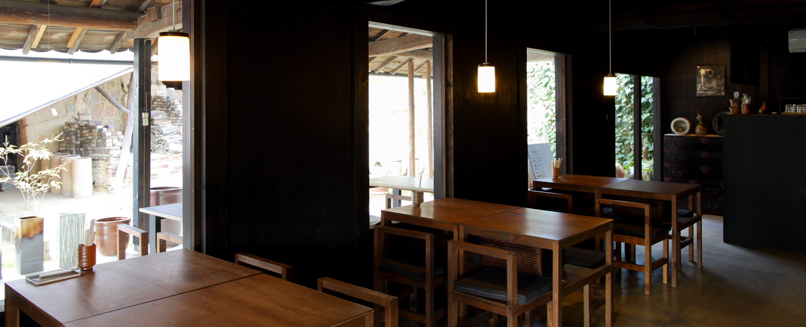 Ogama（おおがま） | 飾らない信楽を体験する場所。